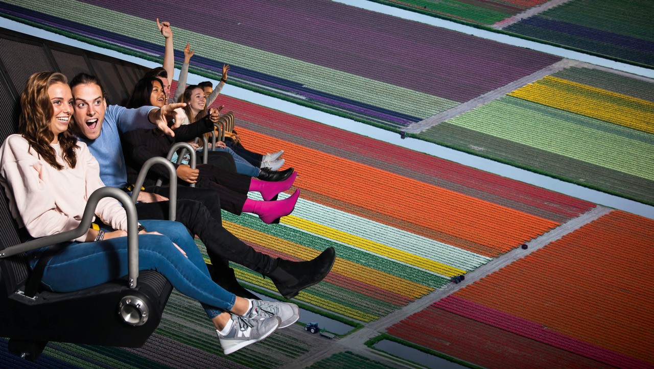 Vliegen boven Nederland bij THIS IS HOLLAND - Bollenstreek